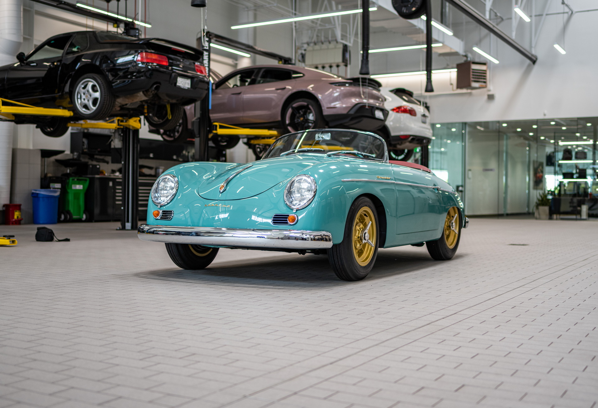 Concessionário norte-americano restaura Porsche 356 Speedster | Automais