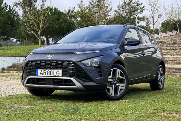 Hyundai Bayon 1.0 T-GDi Premium – Ensaio Teste | Automais