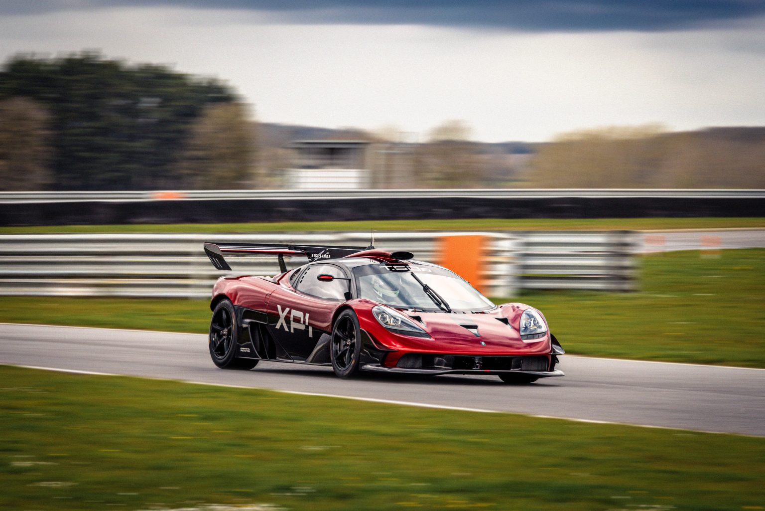 Gordon Murray Automotive: Revelados os nomes dos 25 chassis T.50s Niki ...